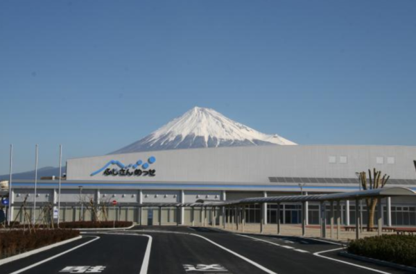 【ふじさんめっせ】催事出店のお知らせ 感動と喜び 最高級食パン専門店 い志かわ